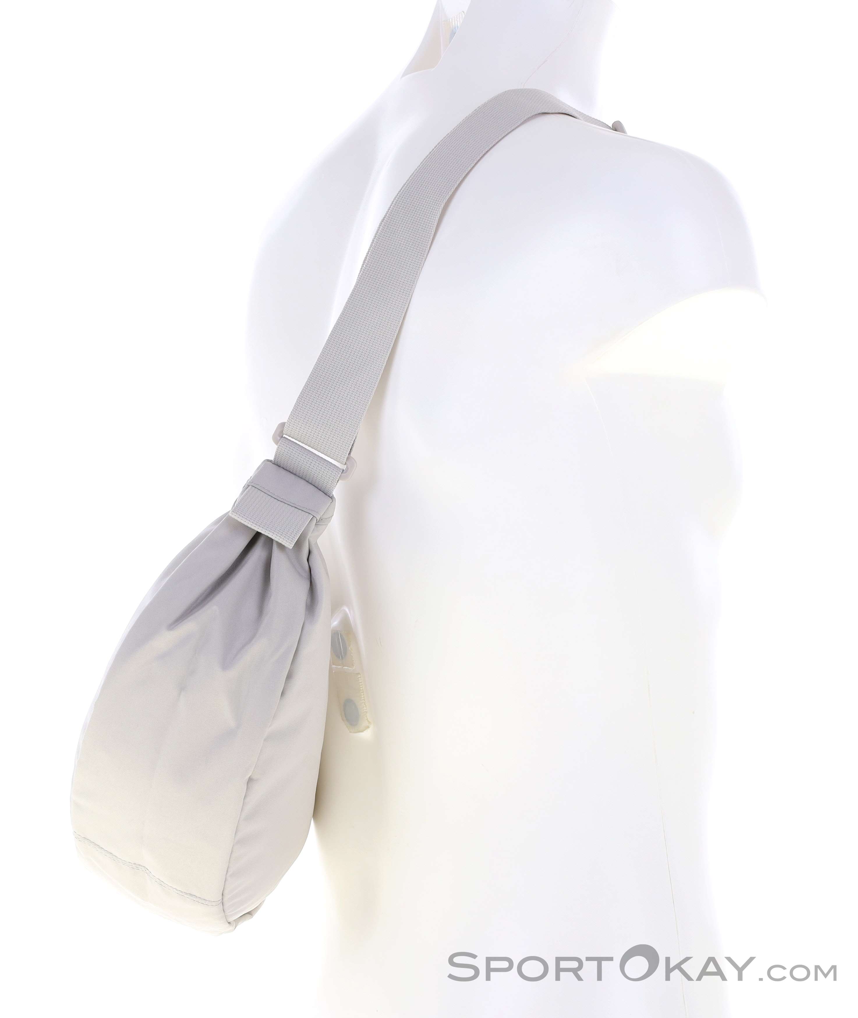 GOT BAG Moon Bag Small Monochrome 3,5l Shooulder Bag - Bags - Leisure ...